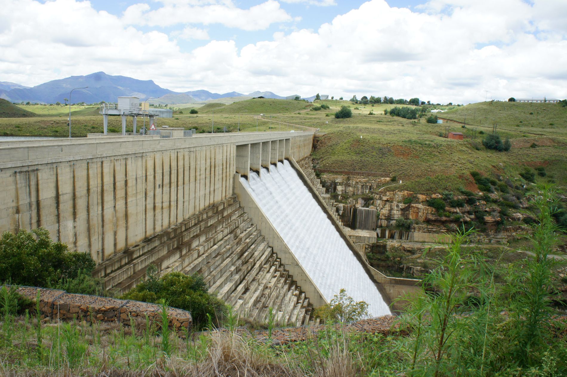Climate resilience of infrastructure through participatory risk ...